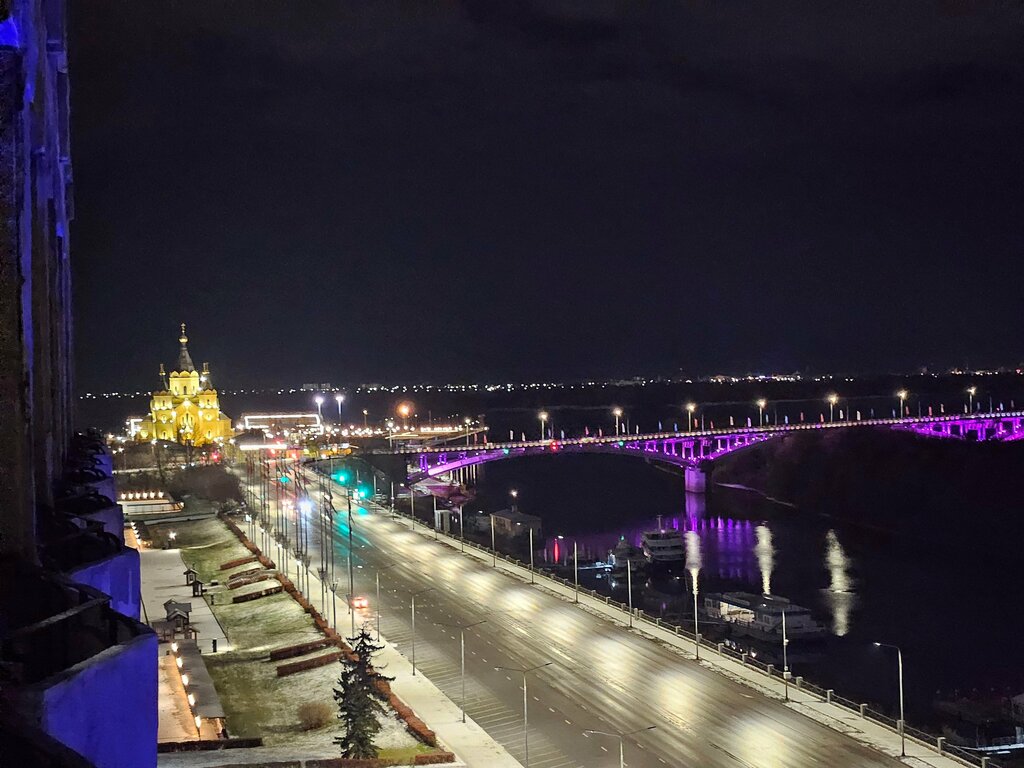 Kantin, yemekhane Чорсу, Naberejniye Çelny (Yar Çallı), foto