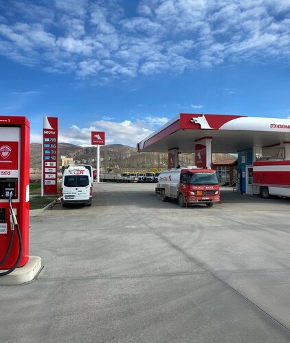 Benzin istasyonu Petrol Ofisi, Divriği, foto