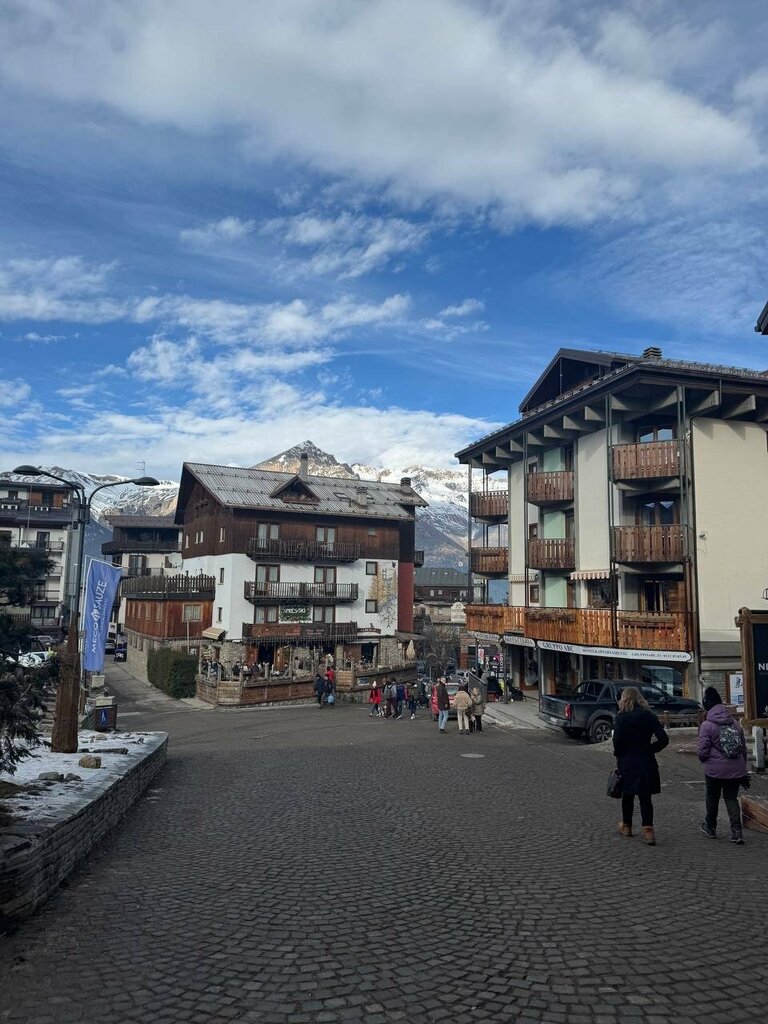 Tren istasyonu Oulx-Cesana-Claviere-Sestriere, Piyemonte, foto