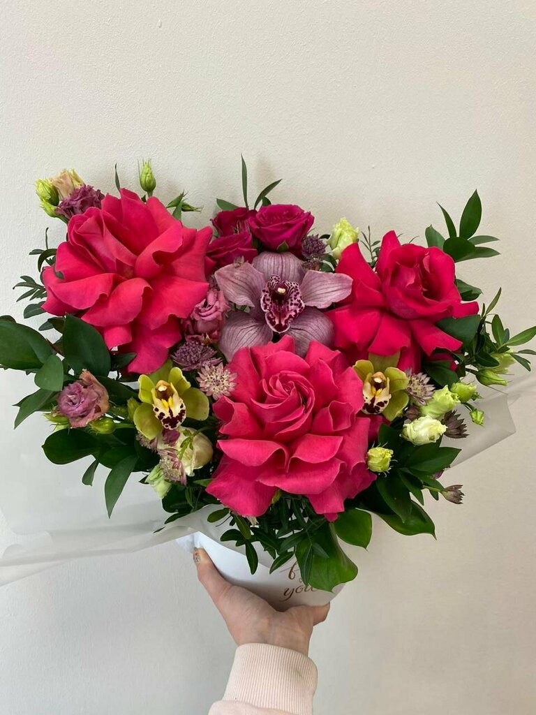 Çiçekçiler Milliard roz, Tver, foto