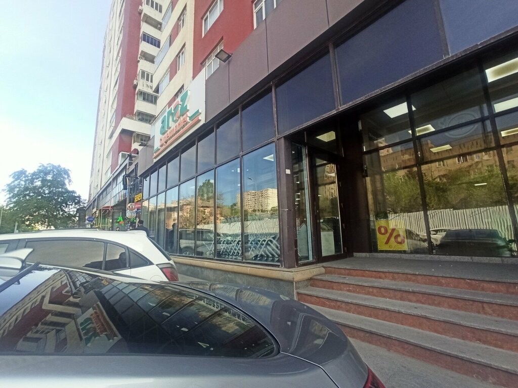 Ödeme terminali Milliön, Bakü, foto