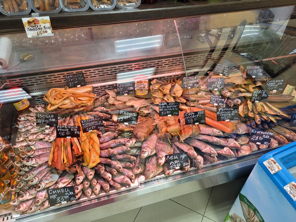 Bira dükkanı Пивоман, Kanash, foto