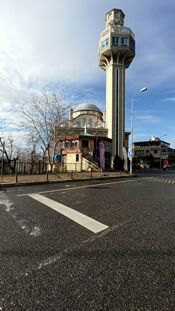 Cami Beykoz Karlıtepe Merkez Camii, İstanbul, foto