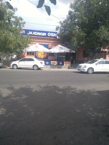 Jaxongir_osh (Muqimiy Street No:97), kahve dükkanları  Semerkant'tan
