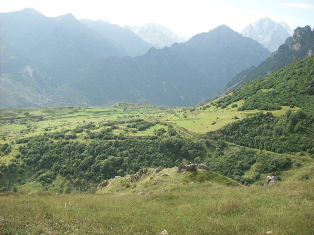 Dağ geçidi Эдака Бау, Kabardino‑Balkarya, foto