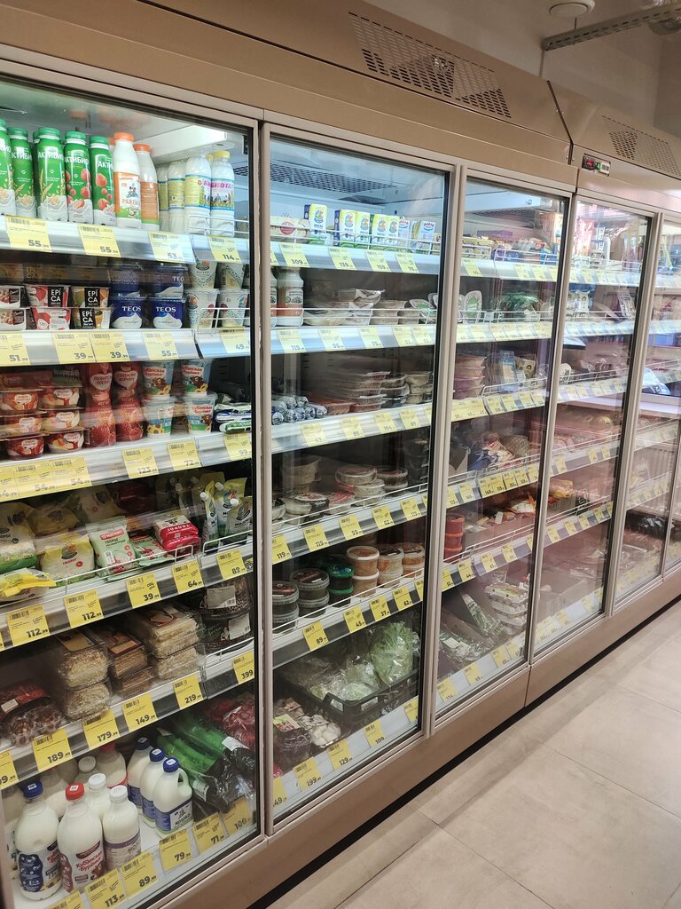 Süpermarket Magnit, Krasnodar, foto