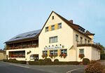 Schwarzer Amboss (Heroldsbacher Strasse 2,91353 Hausen,Bayern,), otel  Bavyera'dan