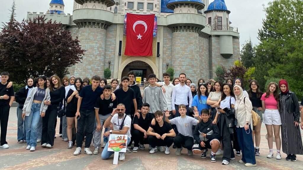 Lise Ayazağa Anadolu Lisesi, Sarıyer, foto