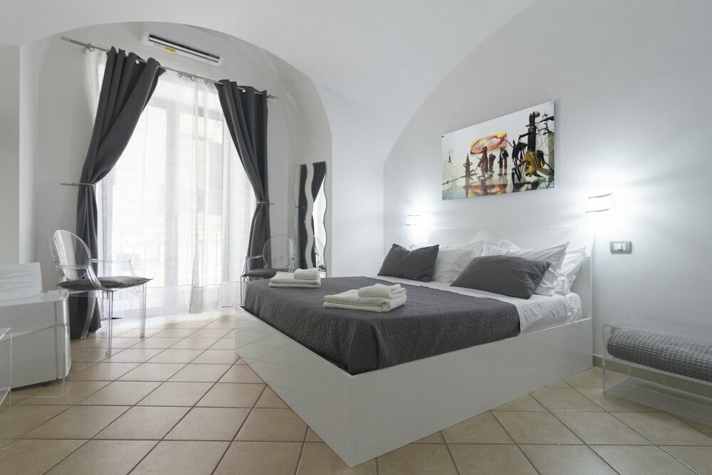 Otel B&B Maison Du La Rua, Napoli, foto