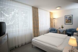 Moorland Hotel Am Senkelteich (Senkelteichstraße 13,Weser,32602 Vlotho,Nordrhein-Westfalen,), otel  Kuzey Ren‑Vestfalya'dan