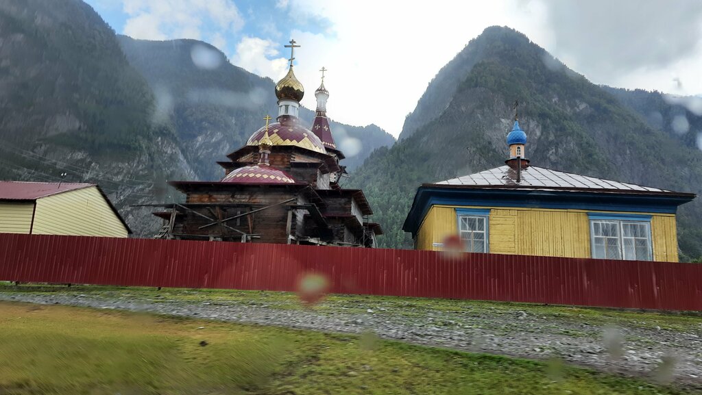 Ortodoks kiliseleri Molitvenny dom Blagoveshcheniya Presvyatoy Bogoroditsy V Balykche, Altay Cumhuriyeti, foto