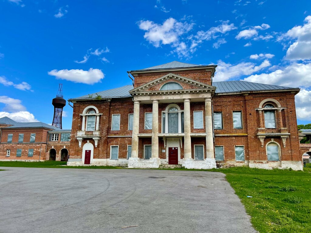Turistik yerler Yury Nechaev-Maltsov's Palace, Lipetskaya oblastı, foto