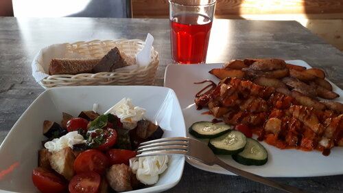 Restoran Север на веранде, Pechora, foto