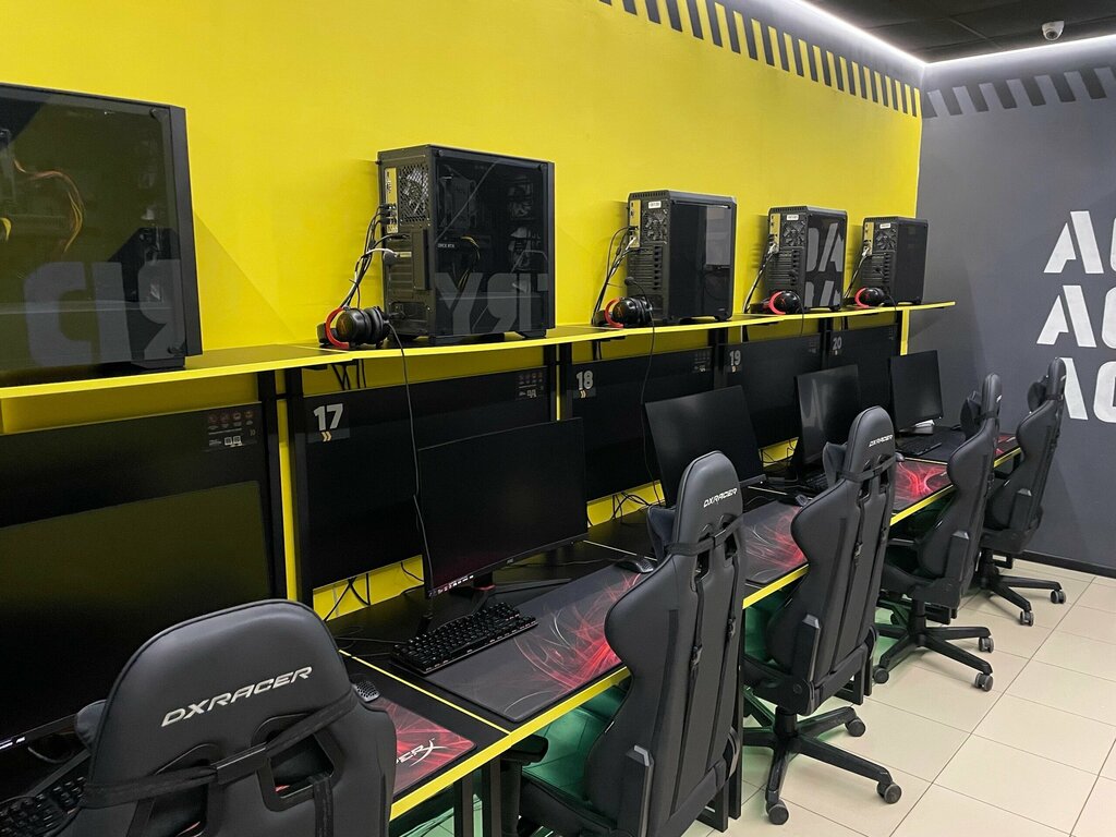 Bilgisayar kulübü True Gamers, Sosnovoborsk, foto