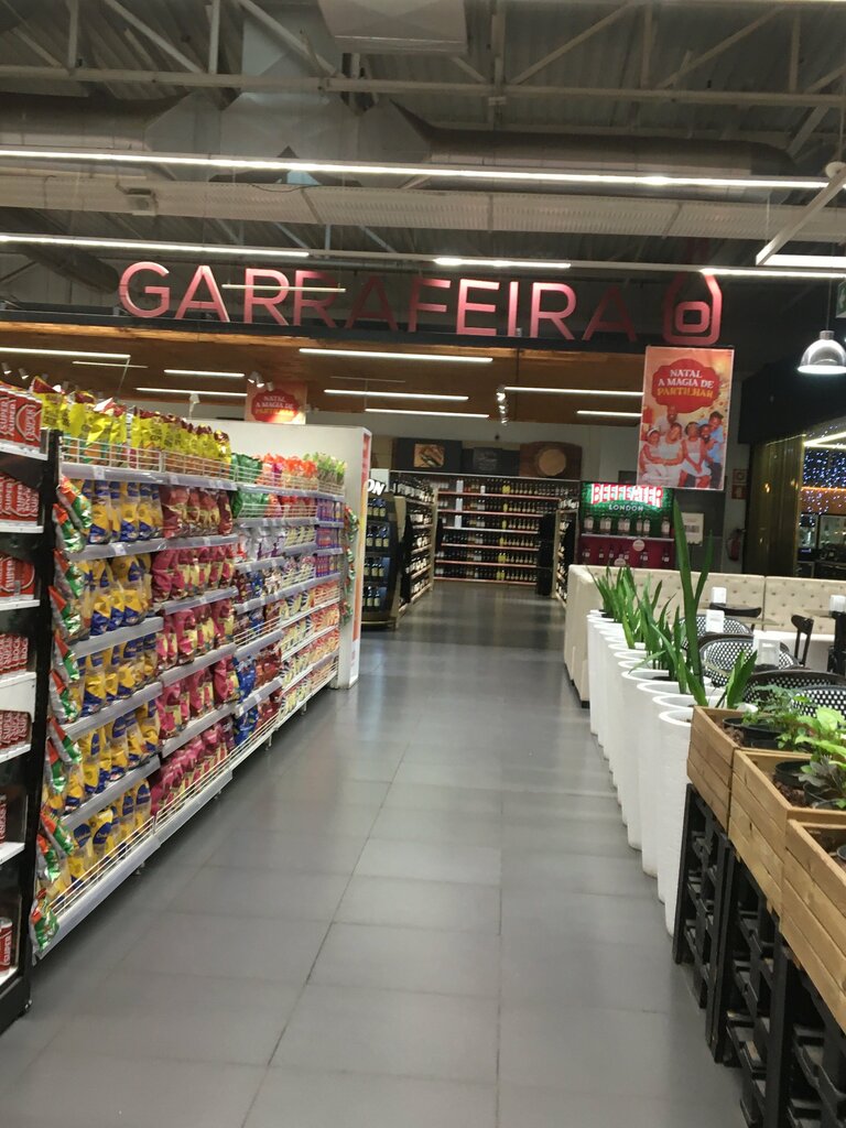 Alkollü içecekler Garrafeira Boca Seca, Loanda, foto