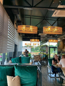Grill House (Leningradskoye Highway No:26В, Pskov), kafe  Pskov'dan