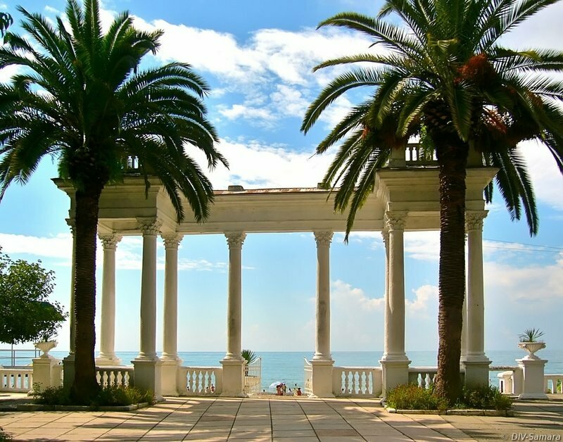 Kafe Арк, Suhum, foto