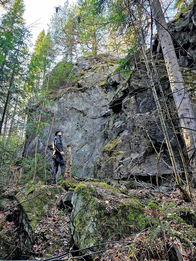 Dağ zirvesi Скала, Sverdlovskaya oblastı, foto