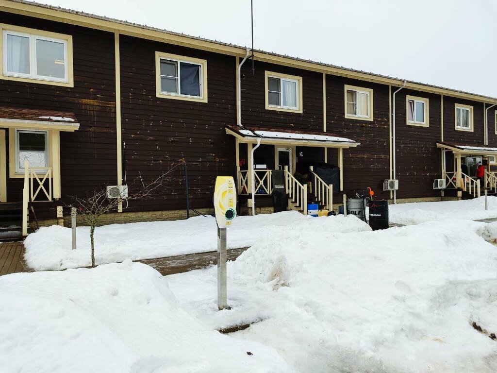 Elektrikli oto şarj istasyonları PlugMe, Smolenskaya oblastı, foto