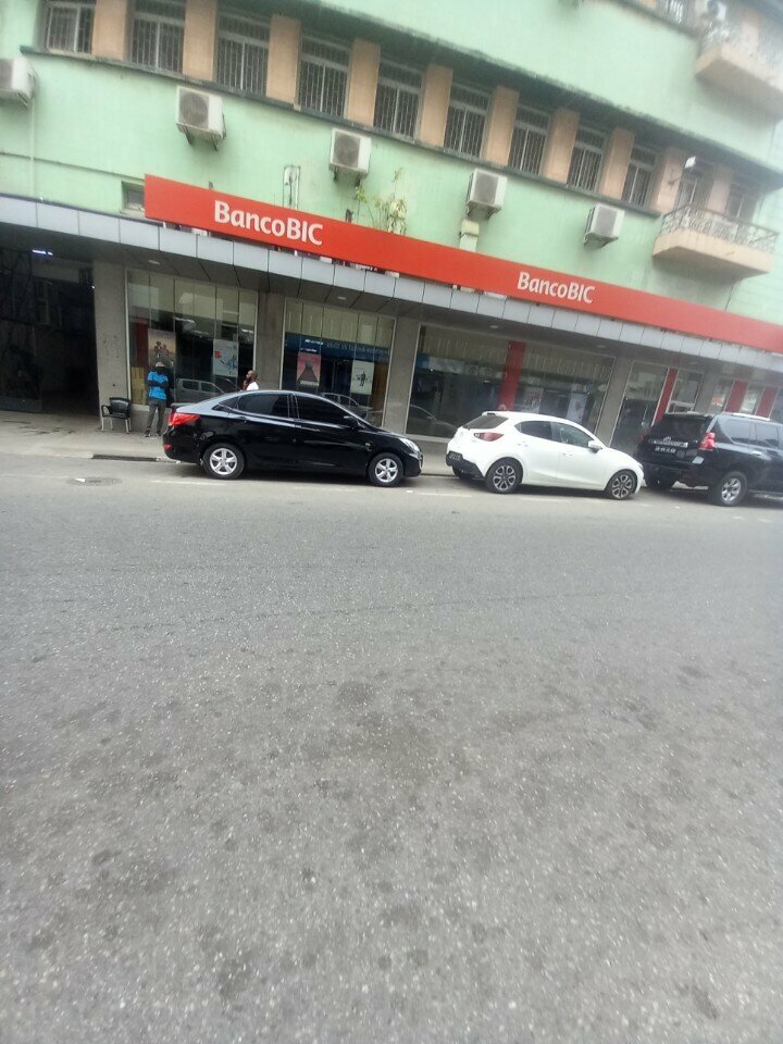 Banka Bic, Loanda, foto