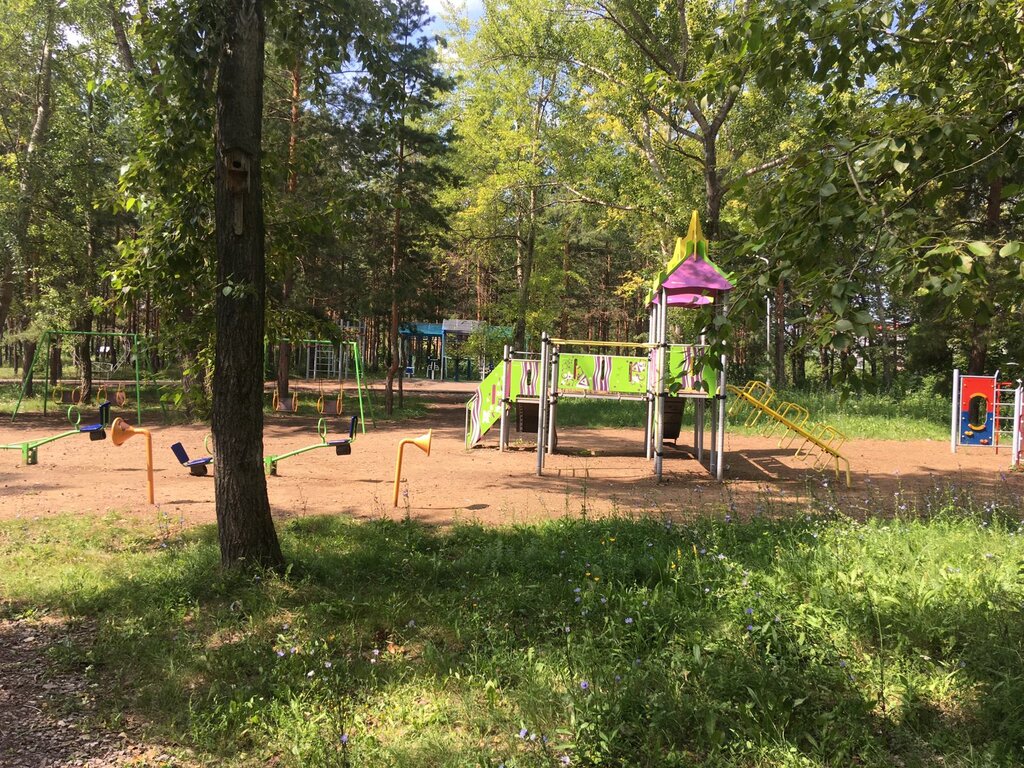 Oyun alanı Playground, Davlekanovo, foto