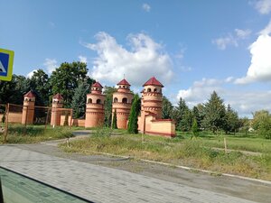 Dziciachy park (Bresckaja voblasć, Pinsk, Detskiy park), kültür ve eğlence parkları  Pinsk'ten