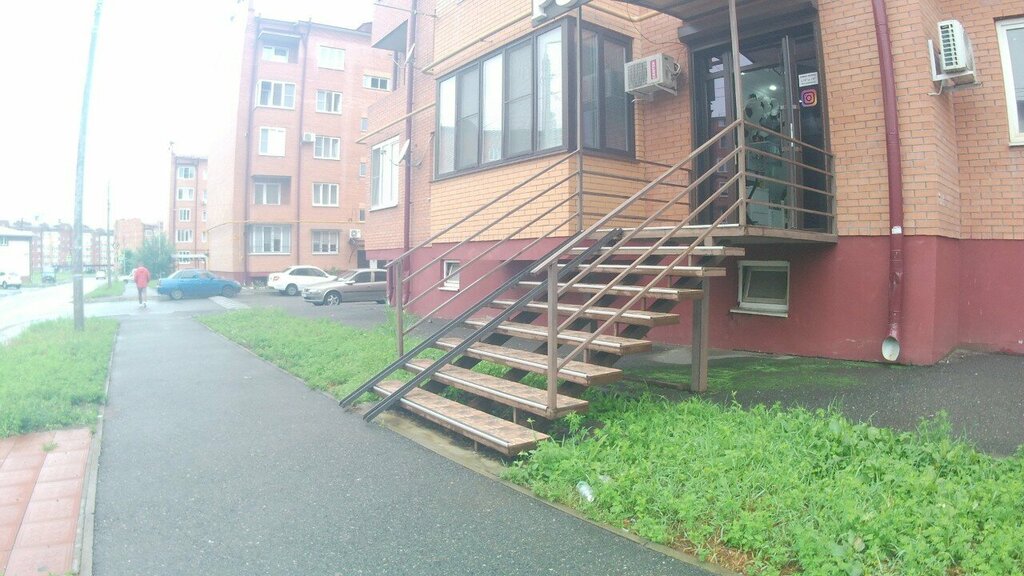 Kaş ve kirpik salonu Коррекция бровей, Vladikavkaz, foto