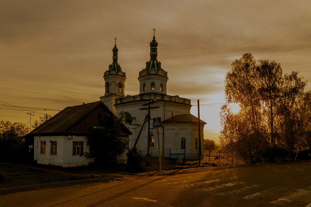 Ortodoks kiliseleri Храм святой троицы, Udmurtiya, foto