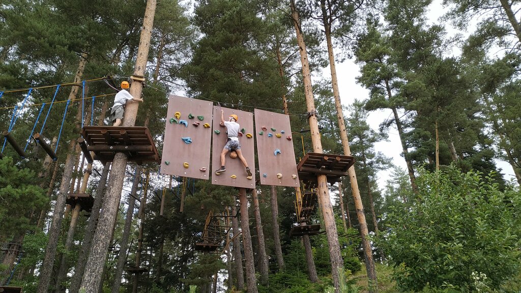 Atraksiyon Веревочный парк млечный путь, Karaçay‑Çerkez Cumhuriyeti, foto