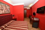 Augustus (Via Piave No:61), daireler  Roma'dan
