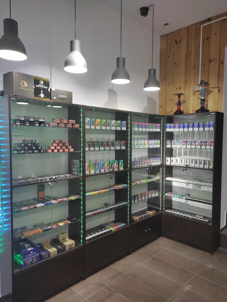 Tütün, sigara mağazaları Табак С. П. Б., Saint‑Petersburg, foto