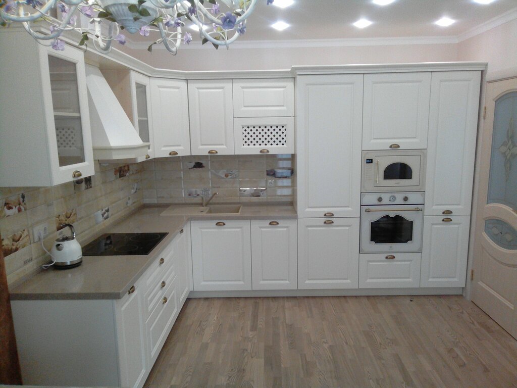 Özel mobilya yapımı Клёвыекухни.рф, Tiumen, foto