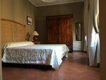 Residenza Ognissanti (Tuscany, Florence, Borgo Ognissanti), otel  Floransa'dan