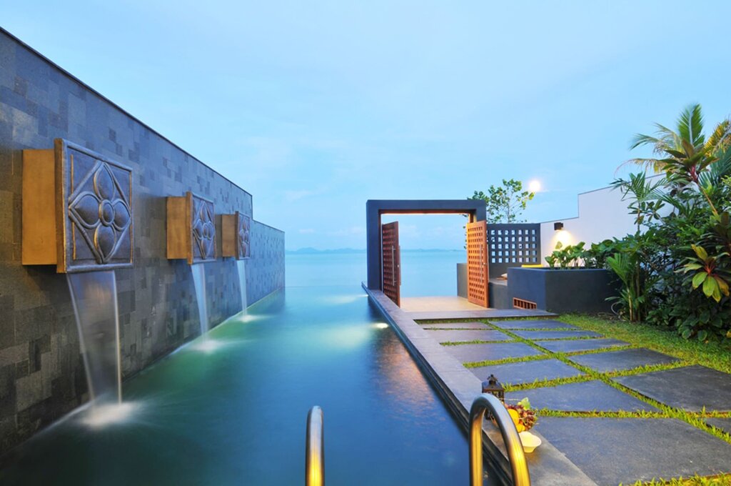 Otel The Nchantra Pool Suite Phuket, Phuket Eyaleti, foto
