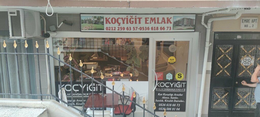 Emlak ofisi Koçyiğit Emlak, İstanbul, foto