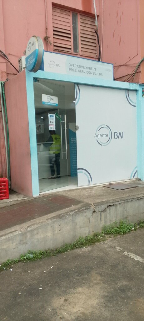 Üniversiteler UAN, Faculdade de Letras, Loanda, foto