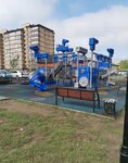 Playground (Primorye Territory, Ussuriysk, mikrorayon Mezhdurechye), oyun alanı  Ussuriysk'ten