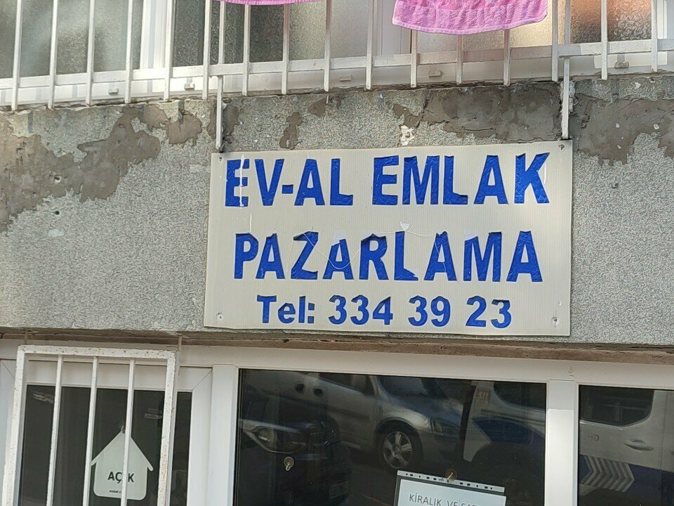 Emlak ofisi Ev Al Emlak, İstanbul, foto