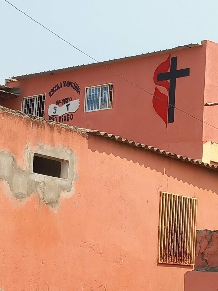 Dini dernekler Igreja Metódista Unida de São Tiago, Loanda, foto