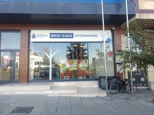 Rıfat Ilgaz Kütüphanesi (Eski Edirne Asfaltı Cad., No:1185C, İstanbul), kütüphaneler  Arnavutköy'den