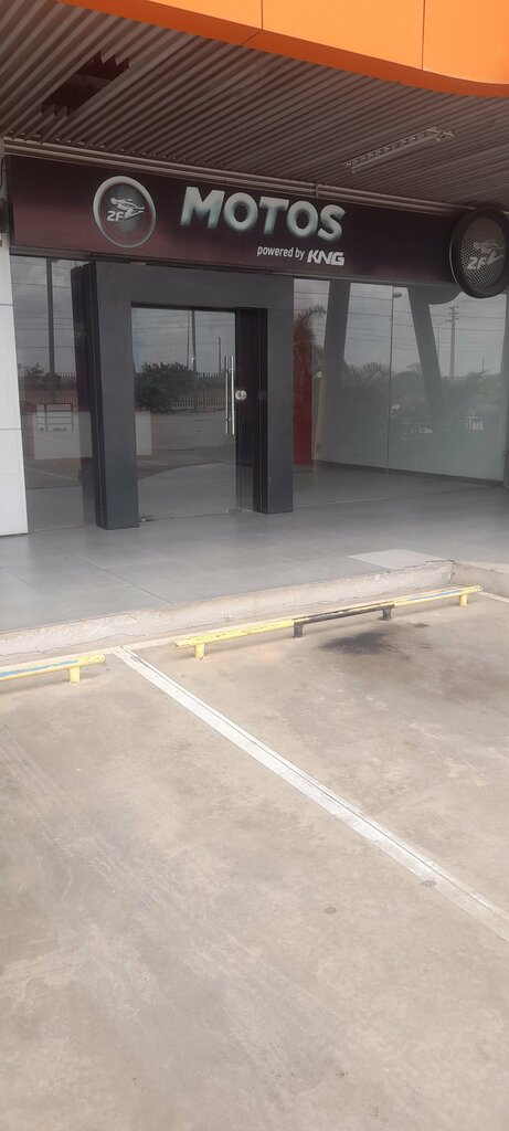 Alışveriş merkezleri 2F Motos, Loanda, foto