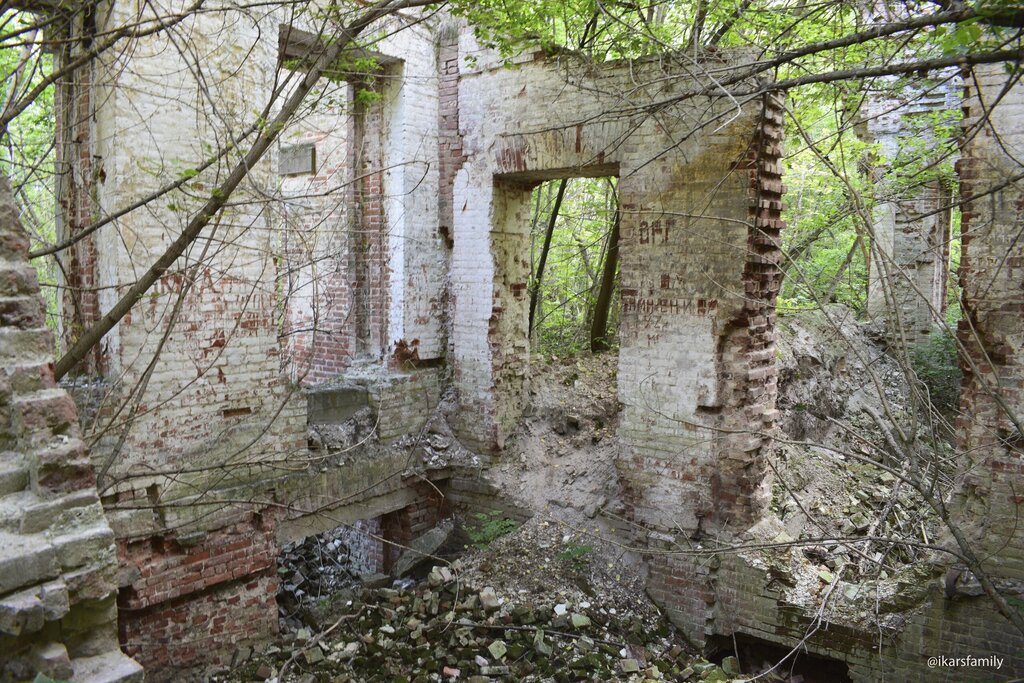 Turistik yerler Дом князя Долгорукого, Kurskaya oblastı, foto