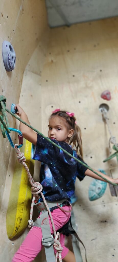 Spor kurumları Семейный клуб Ставрос, Taganrog, foto