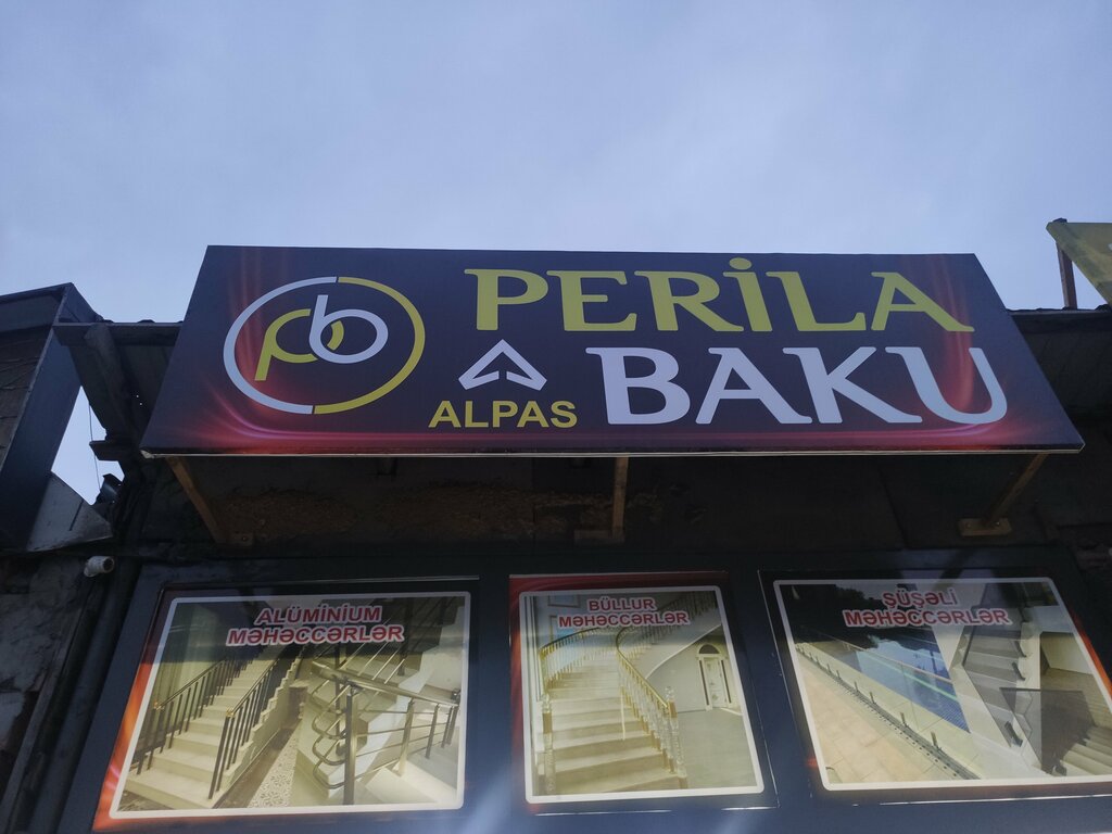 Merdiven ve korkuluklar PerilaBaku, Bakü, foto