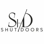 Shut Doors (Devyatkin Lane No:2), mobilya fabrikaları  Moskova'dan