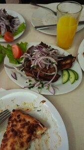 Gürcü kafe (Kalinina Street No:5, Likino-Dulyovo), kafe  Likino‑Duliovo'dan
