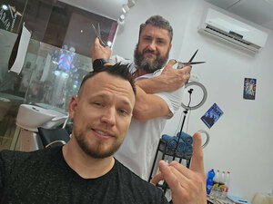 Barber Classic (Herzl Street No:30), berberler  Rişon LeTsiyon'dan