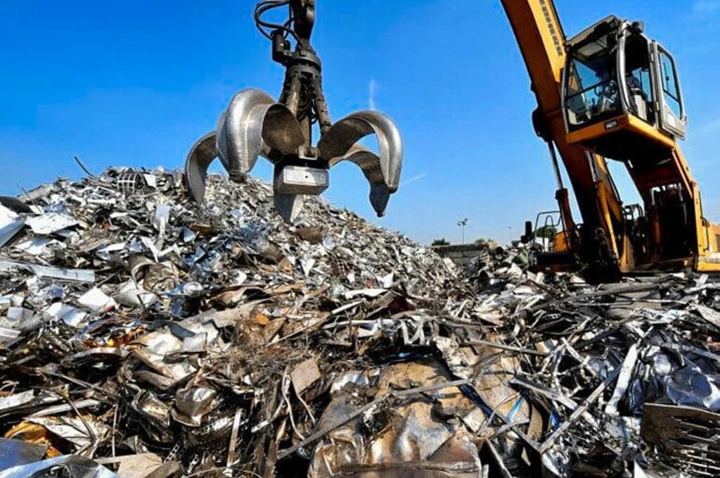 Hurda metal alımı Scrap metal collection and purchase, Ulyanovsk, foto