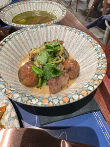 Meet'in'o (Dubravnaya Street No:51с2), restoran  Moskova'dan