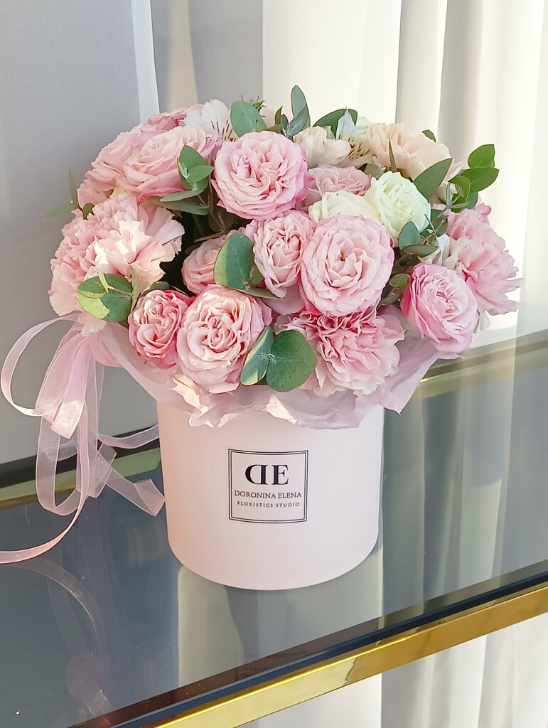 Çiçekçiler Doronina Elena Floristics Studio, Yekaterinburg, foto